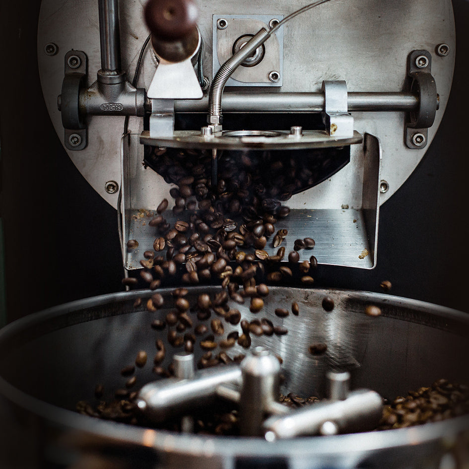 Coffee Roast Levels Explained - light, medium and dark roasts